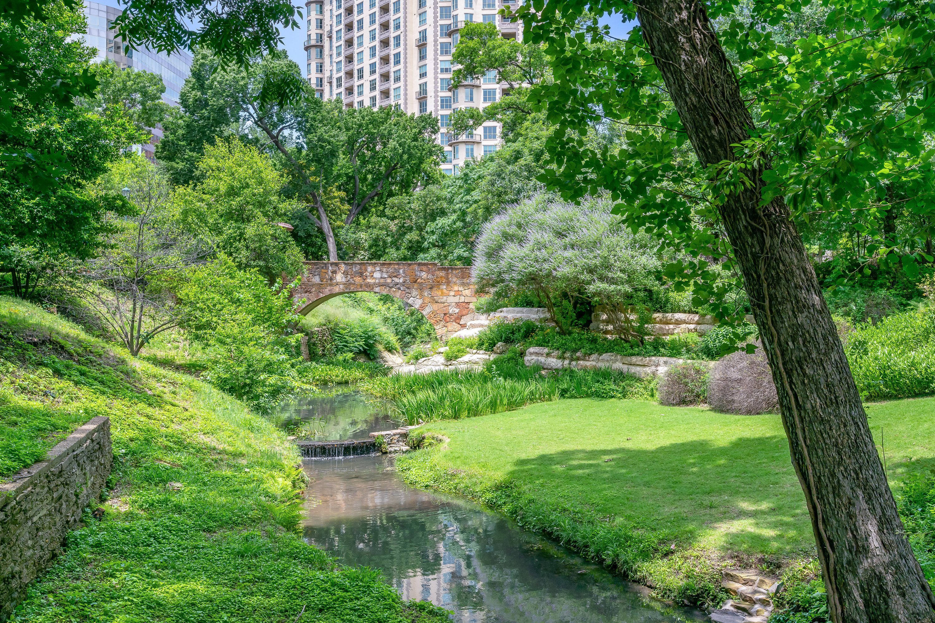 Building Community in a Turtle Creek High-Rise | Dallas High-Rise Living