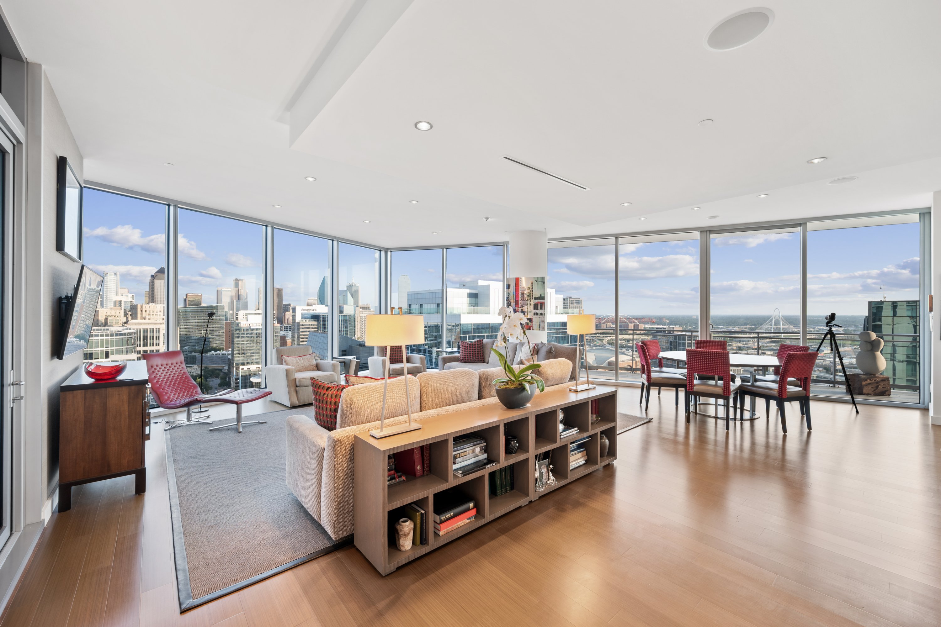 Luxury Azure Condos in Uptown Dallas – Modern Living with Premier Amenities