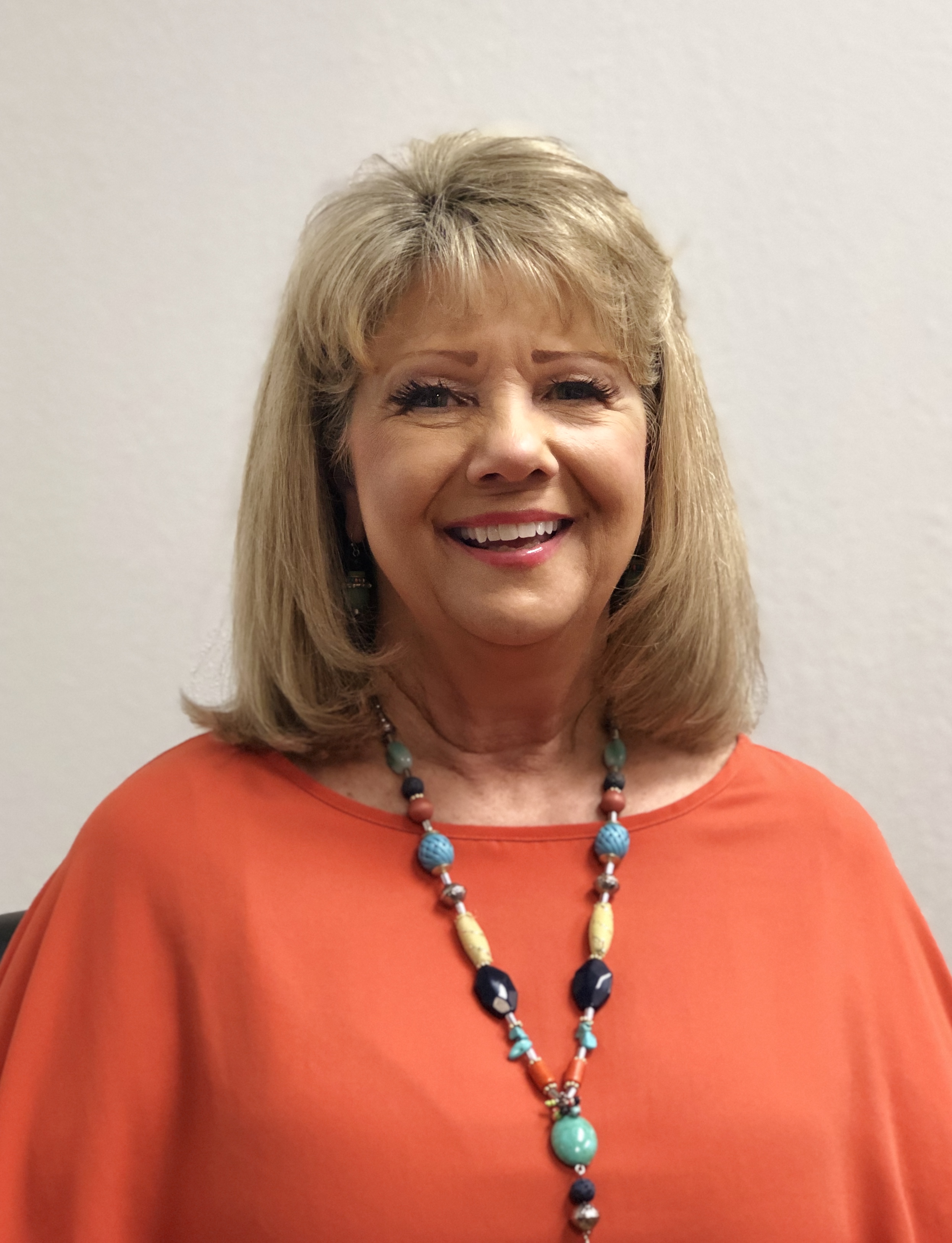 Meet our agents - Advantage Real Estate