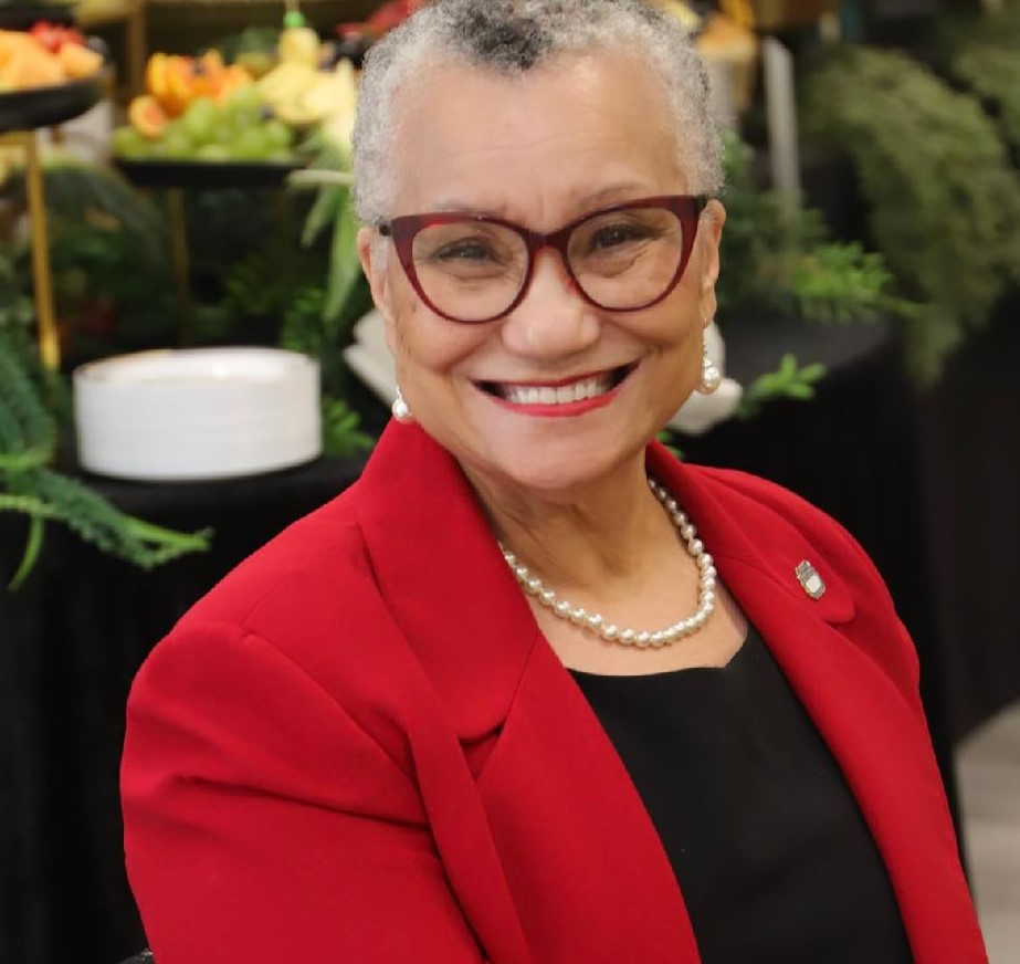 Dorothy Thompson - Here To Assist You With All of Your Real Estate Needs