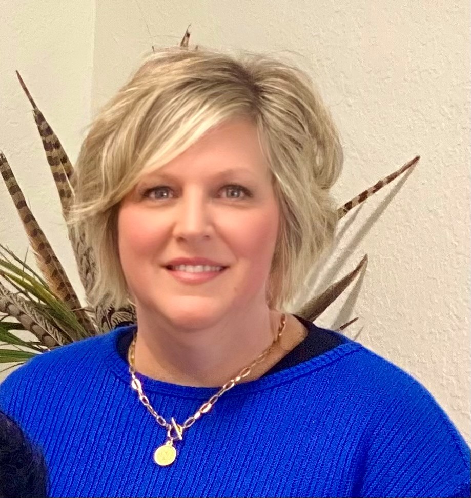 Christi Coe - Realtor at Paris Real Estate